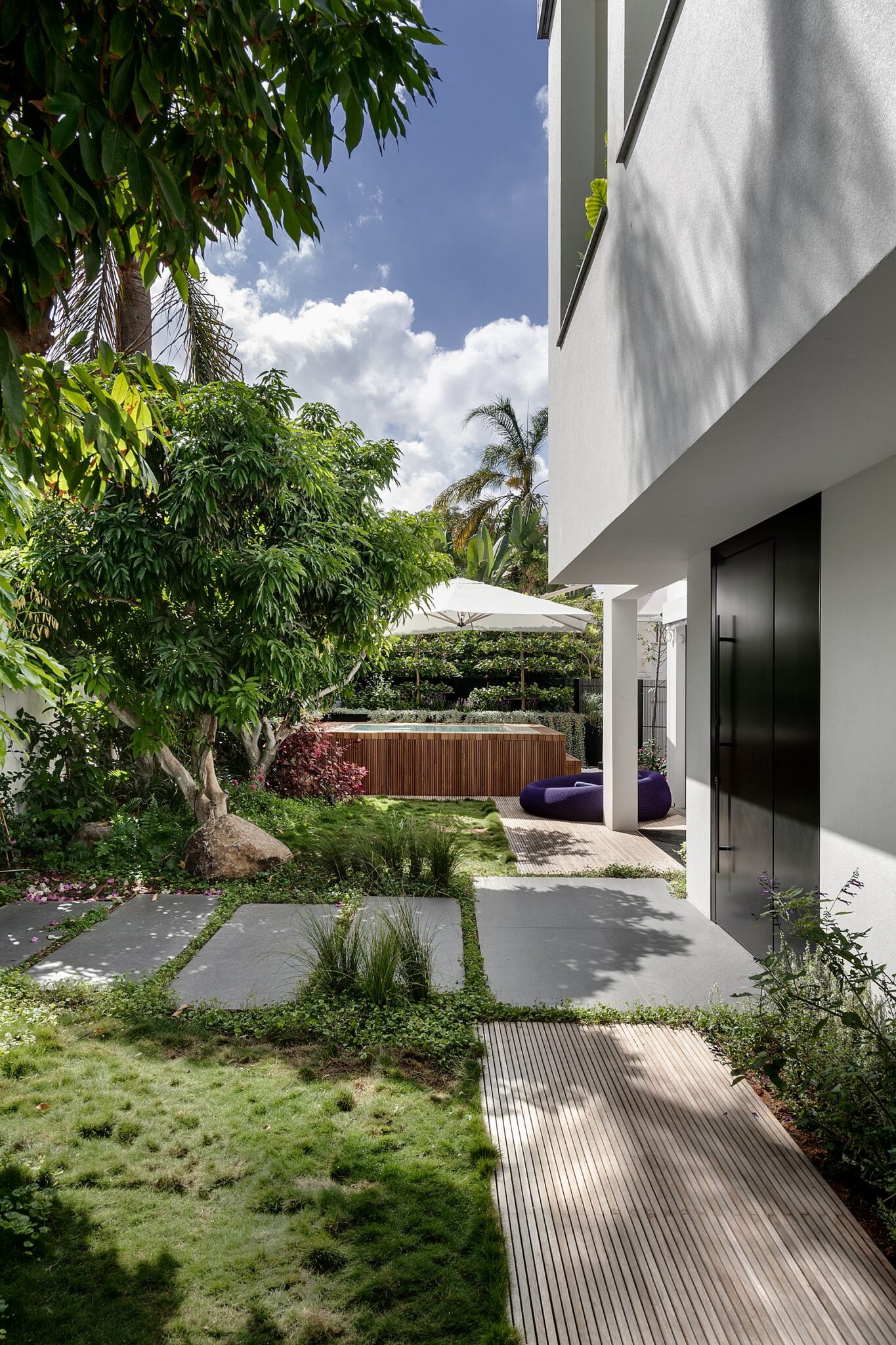 House Renovation in Herzelia – Yaron Eldad